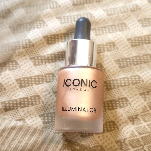 ICONIC London | Makeup | Iconic London Illuminator Original | Poshmark